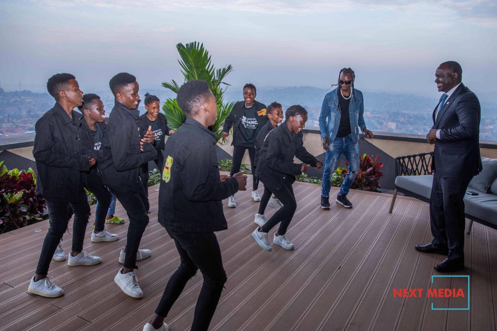 Wakiso Dance Kids to the World – Kin Kariisa